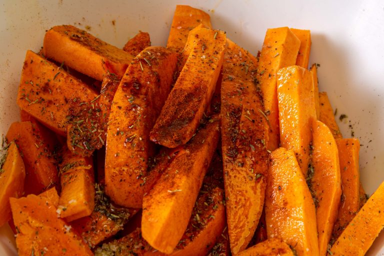 Burger haricots rouges veggie & frites de patate douce - Blog de Voyage ...