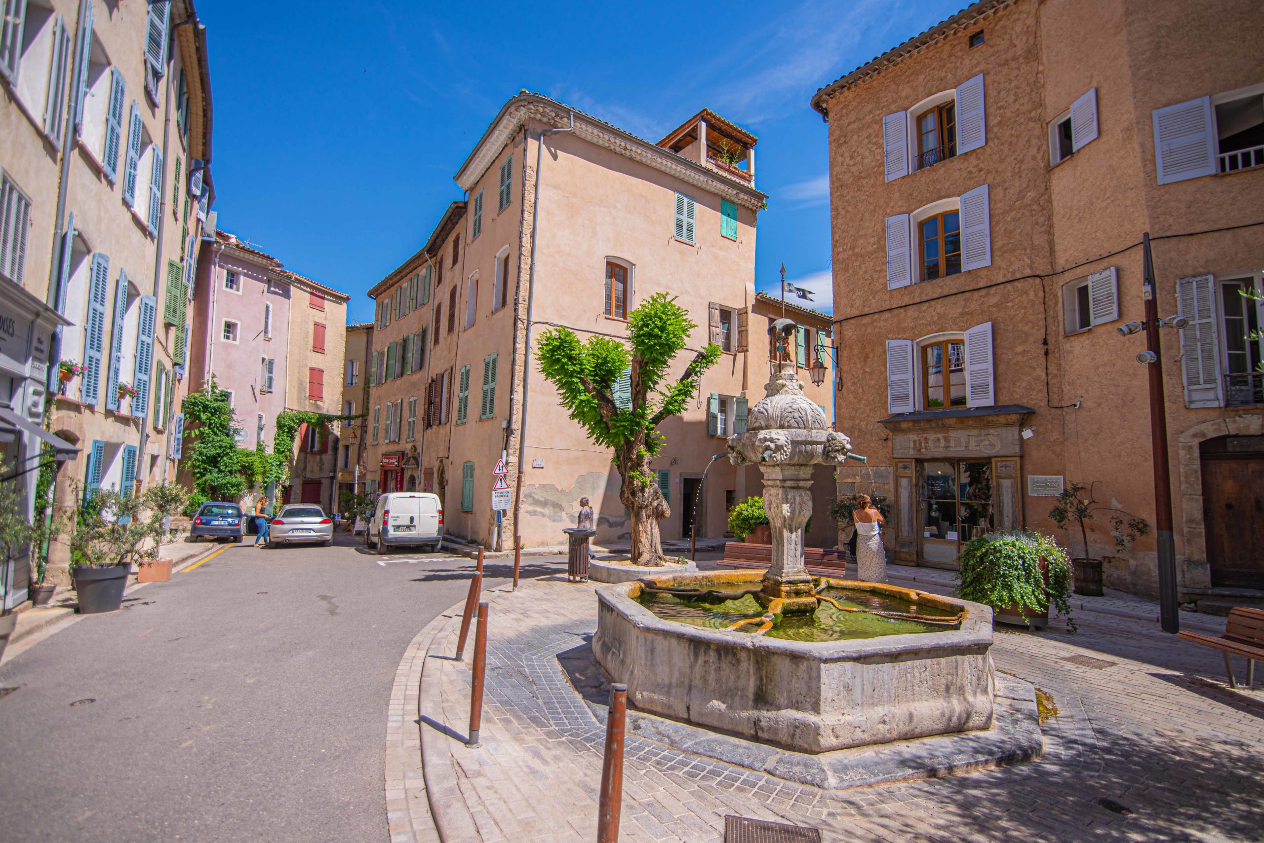 Cotignac département du Var 83 que faire en provence alpes côte d'azur ...